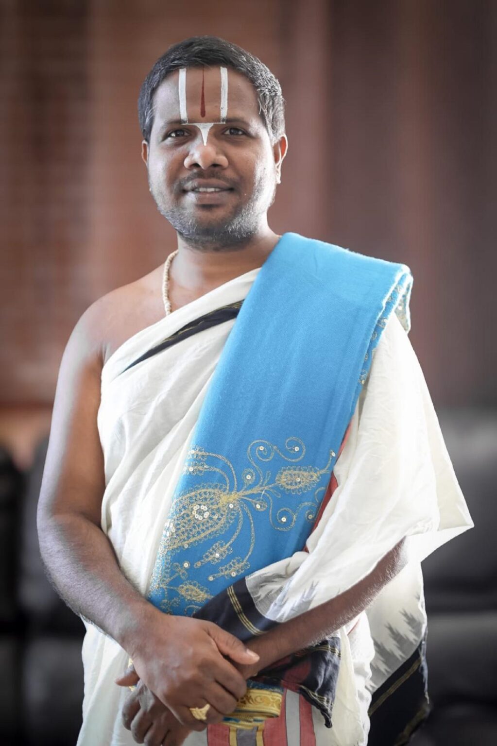 Priest Profiles – austinhindutemple